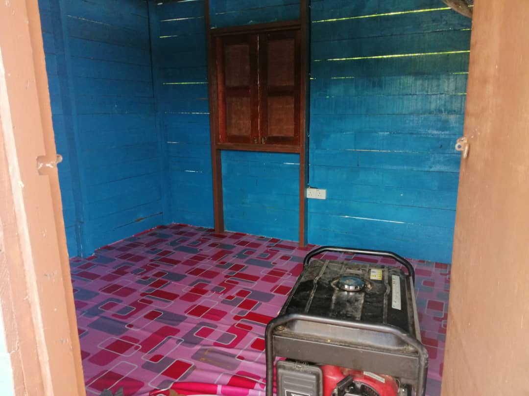 Kacamata Penulis: Rumah Rakit Pak Lim, Bagan Lalang