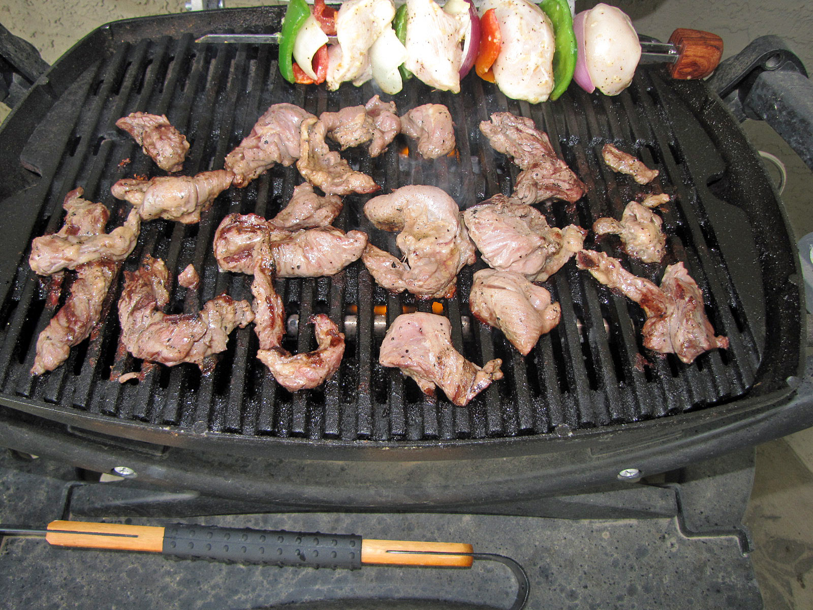 Live Goode: What BBQ Dreams Are Made Of -The Weber Q Grill