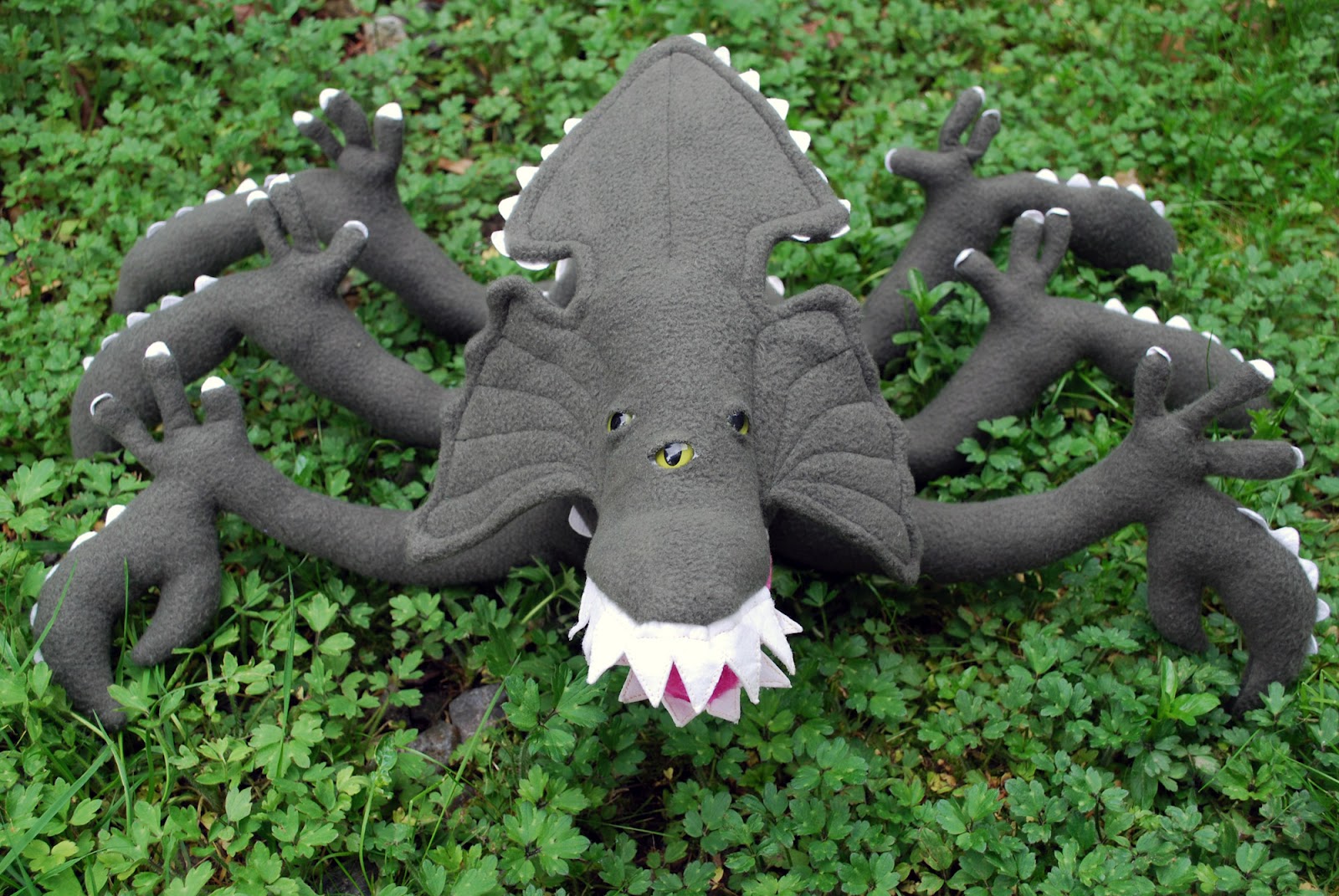 a patchwork world: Kokoleo Custom Acklay