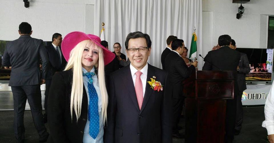 Embajadora Harriet Turner: EMBAJADORA HARRIET TURNER