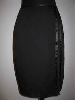 CheapandChic: Fusta din matase cu crapatura in fata pe coapsa stanga ...