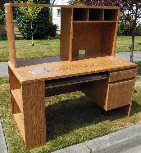 Crazy Old Hippie Chick: Redneck Decorating