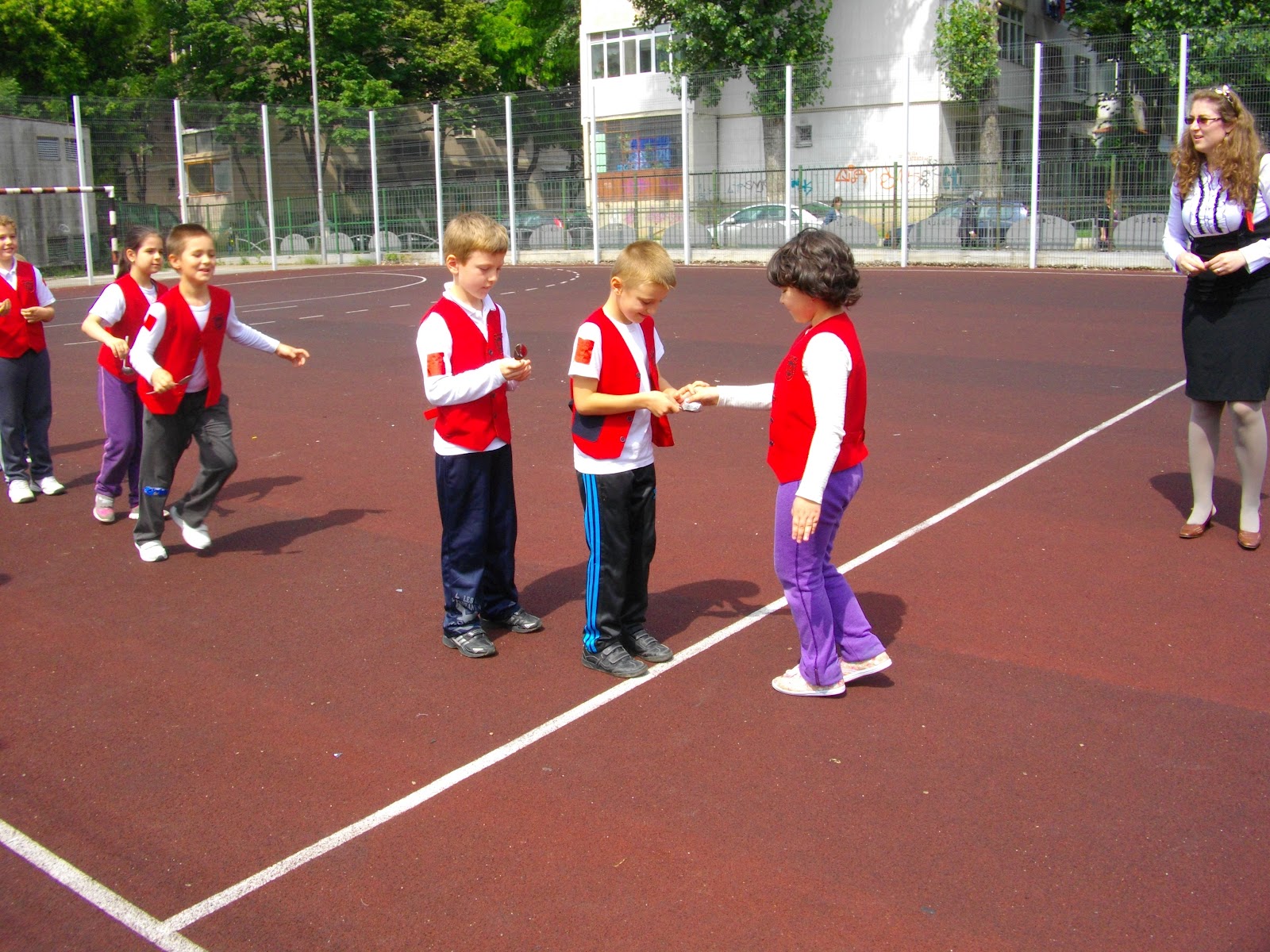 SHANA ALEXIA: 1 Iunie 2012 Clasa a-I-a C Scoala Nr. 165