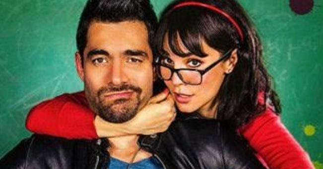 NO MANCHES FRIDA resumen de la pelicula