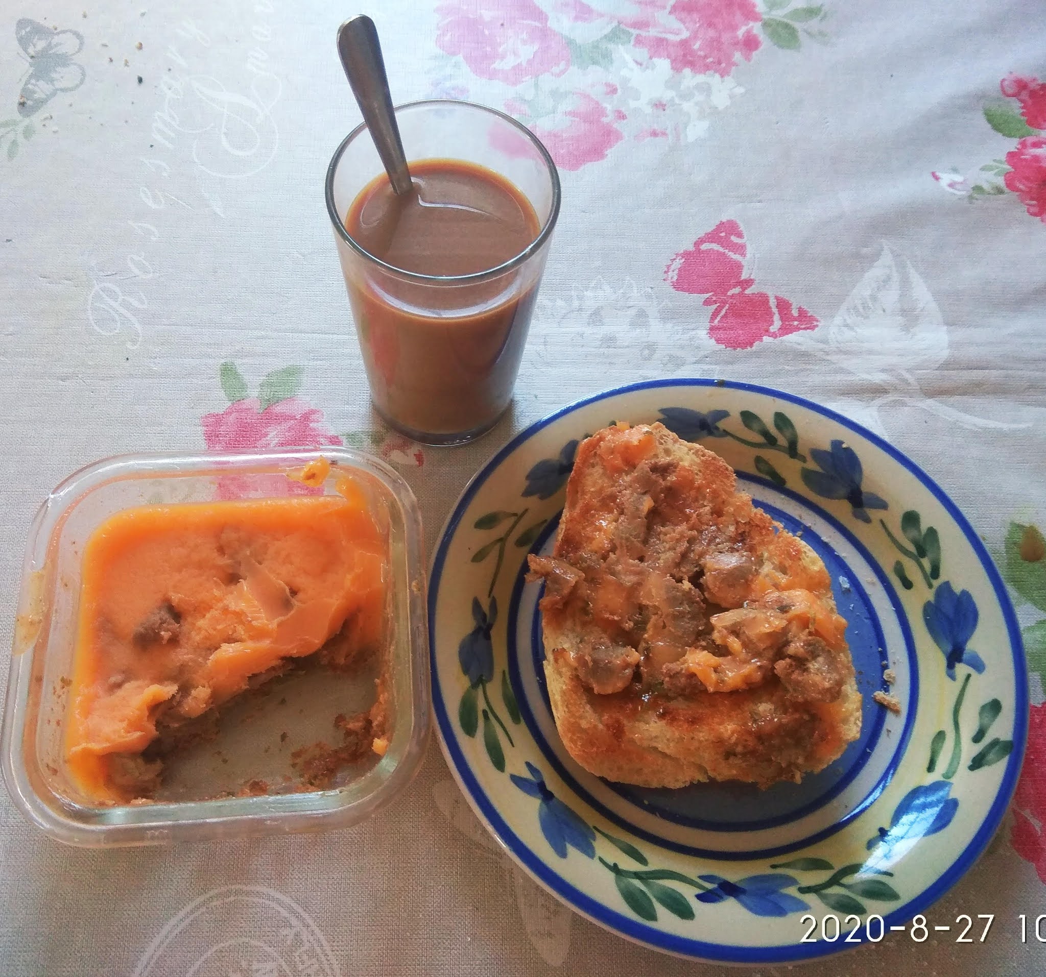 A mi manera: Manteca colorá con carne a la manera de mi madre