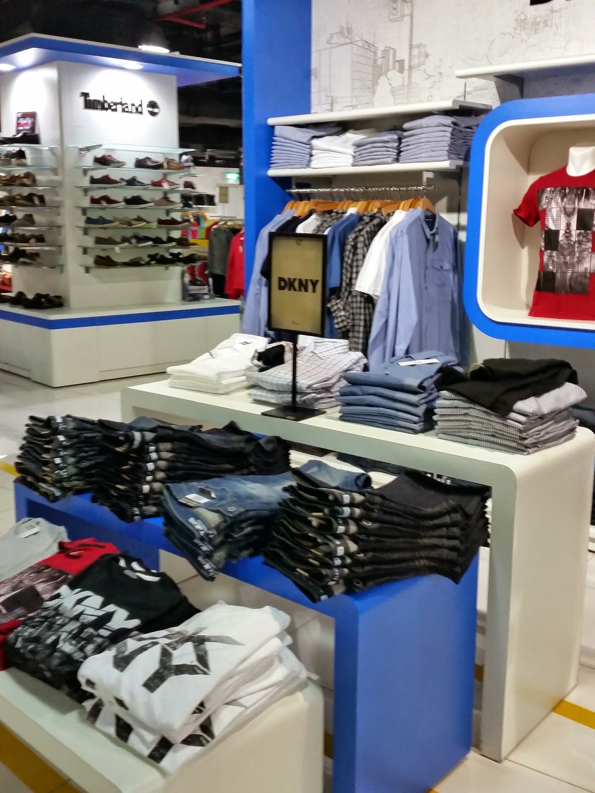 Life in Kuwait Blog: eMall Kuwait