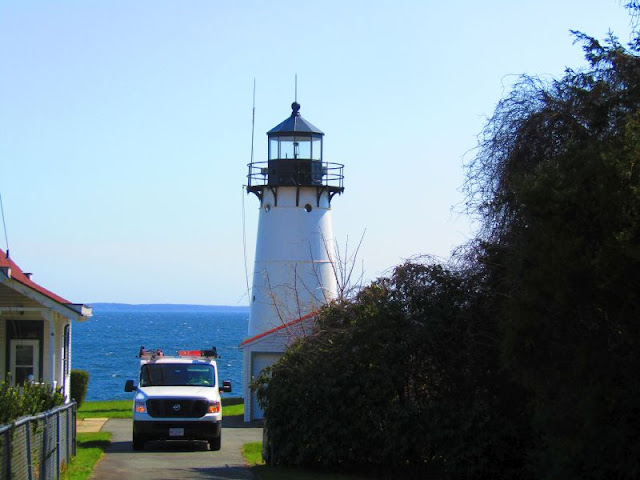 West in New England: TRAVELS WITH CHERYL 5: LIGHTHOUSES OF WARWICK AND ...
