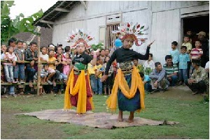 Zona Info Terkini: TARI MERDI DESA