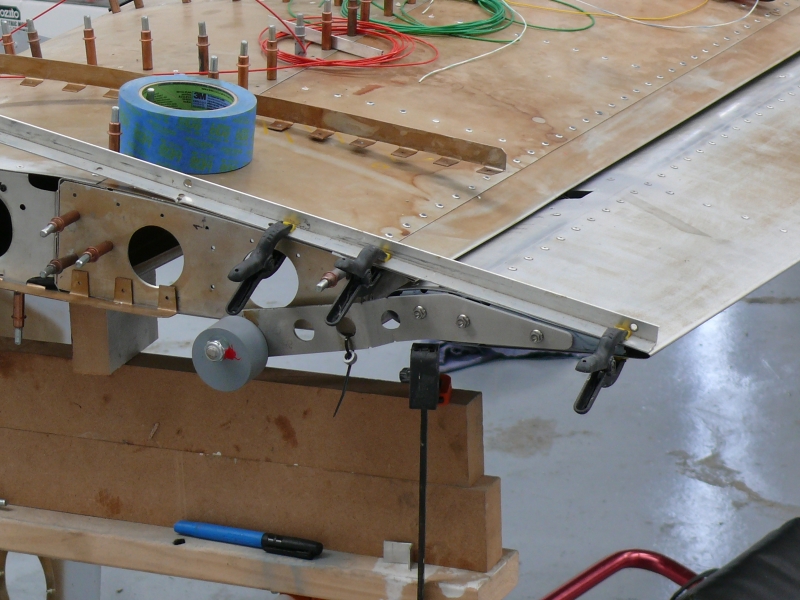 Flying Legend Tucano-R at Rylstone: Aileron Installation