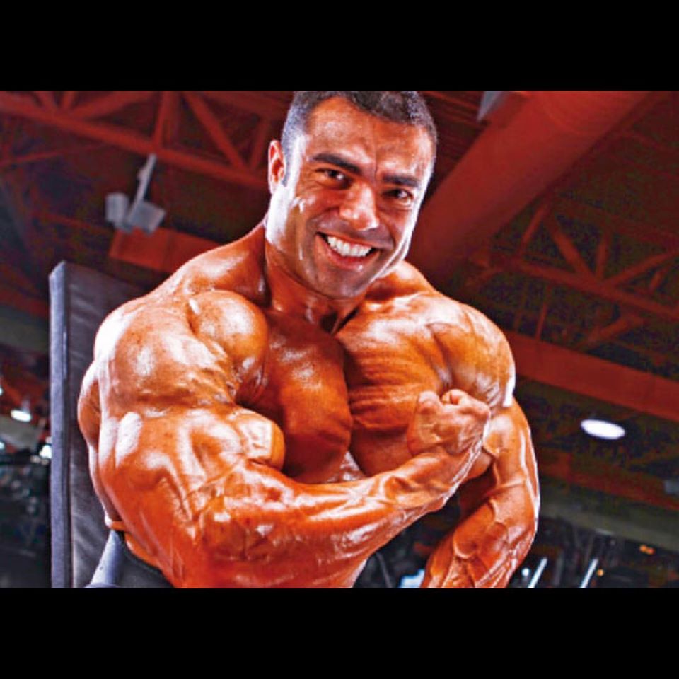 Eduardo Correa, the God of Brazilian Bodybuilding | World Wide BodyBuilders