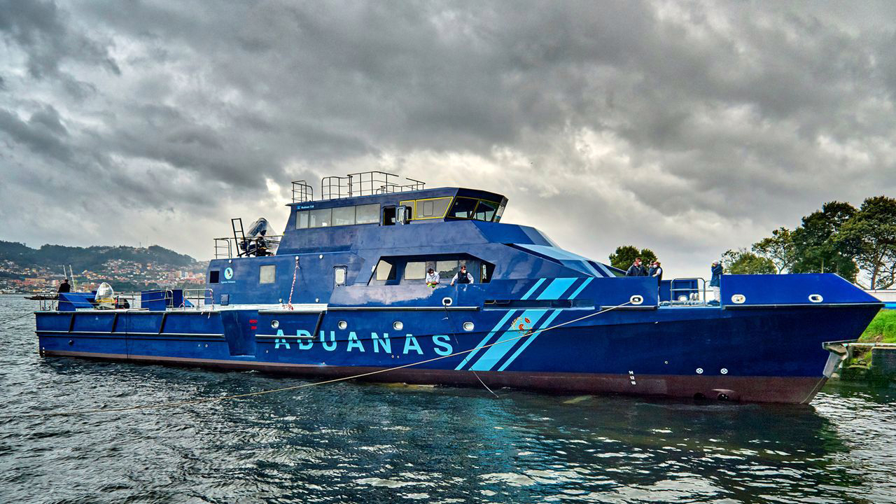 Historia del S.V.A.: Botadura de un nuevo buque para el Servicio de ...