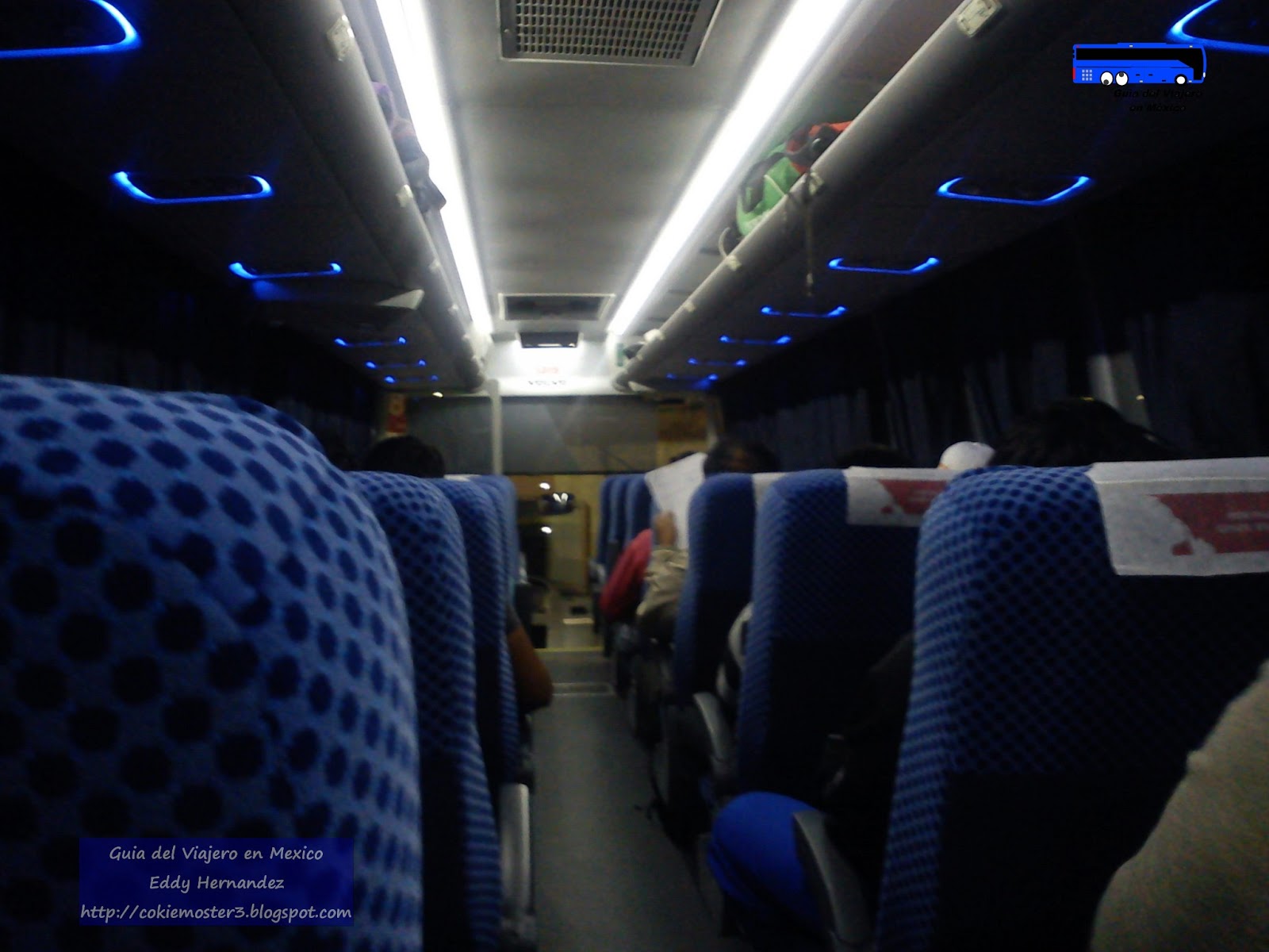 Viajando en un autobus nuevo de ADO