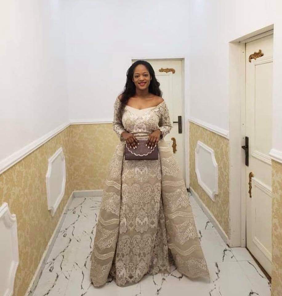 The Exciting World Of OONI's OLORI,HM Queen EVANGELIST SILEKUNOLA ...