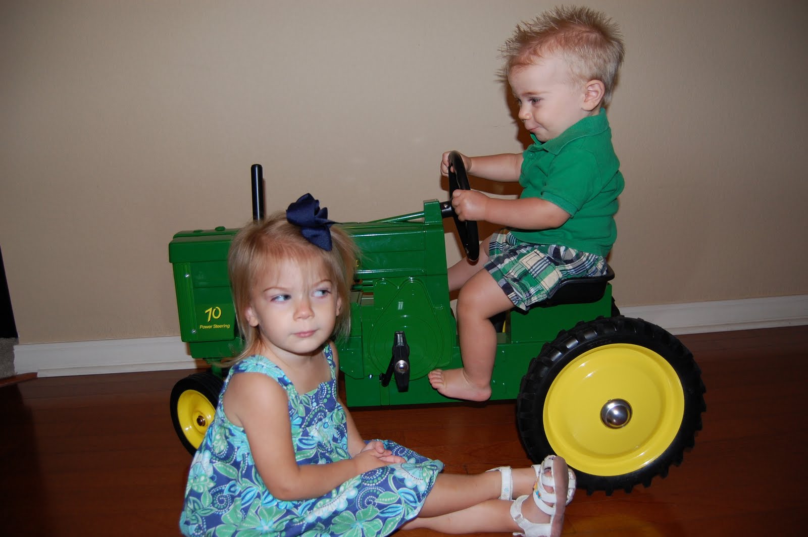 the freyed knot: Fully Potty Trained!