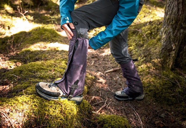 Apa Itu Gaiters ? Serta Manfaat Mengunakannya Saat Mendaki Gunung