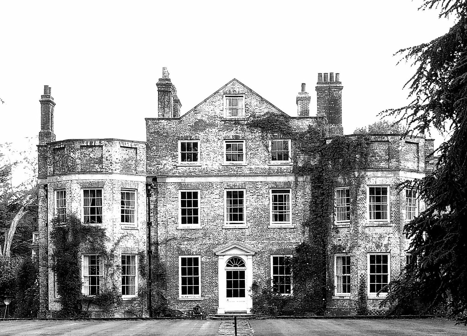 Landed families of Britain and Ireland: (473) Barker and Hethersett of ...