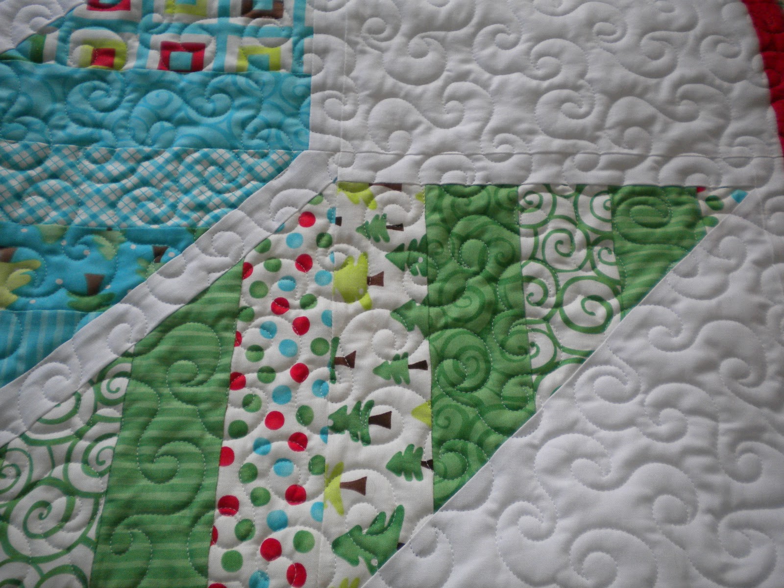 Bobbi's Quilting Nest: Snow-Kissed Star quilt