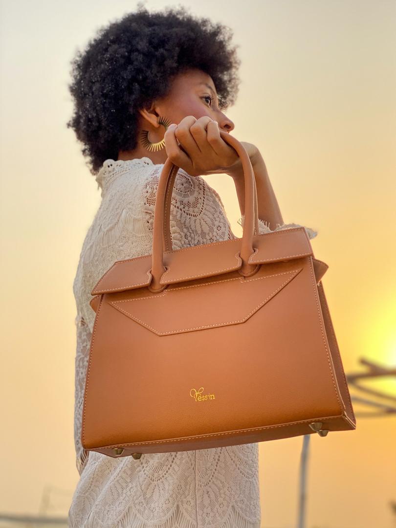 Maestro's Media: 'YESSIN TESSY LADY BAGS' LAUNCH TO A LOUD OVATION ...