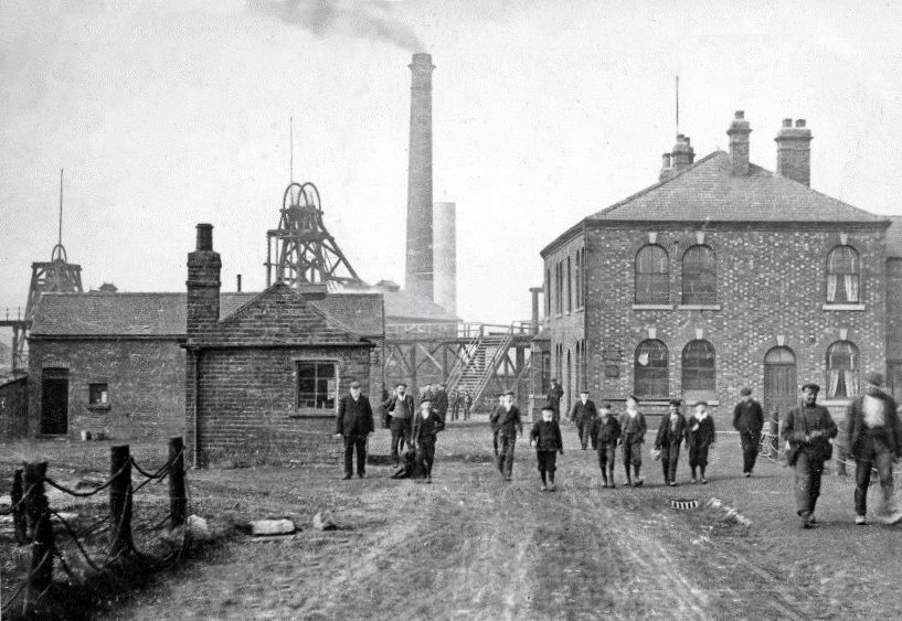 Featherstone's Three Collieries: Featherstone Main
