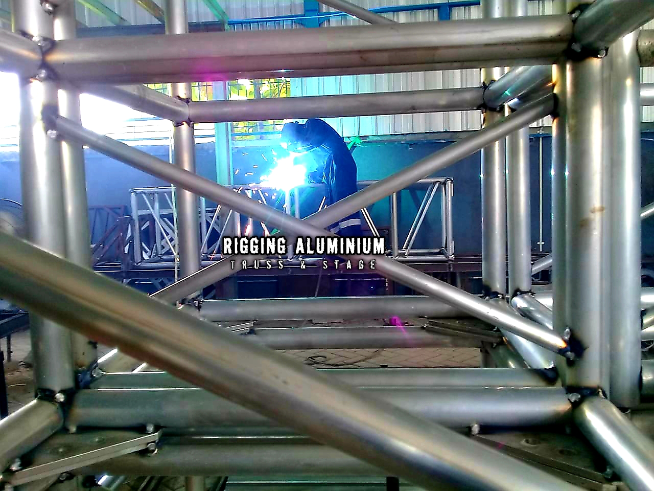 RIGGING ALUMINIUM 18x12 | GUDANG UTAMA - HNK UTAMA SURABAYA