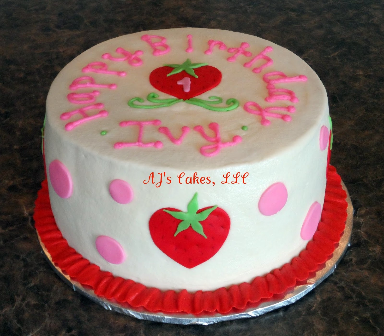 AJ's Cakes: Strawberry Cake for Ivy