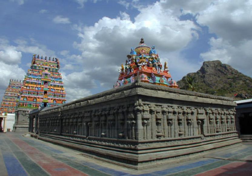 Tamilnadu Tourism: Yoga Rama Temple, Nedungunam – The Temple