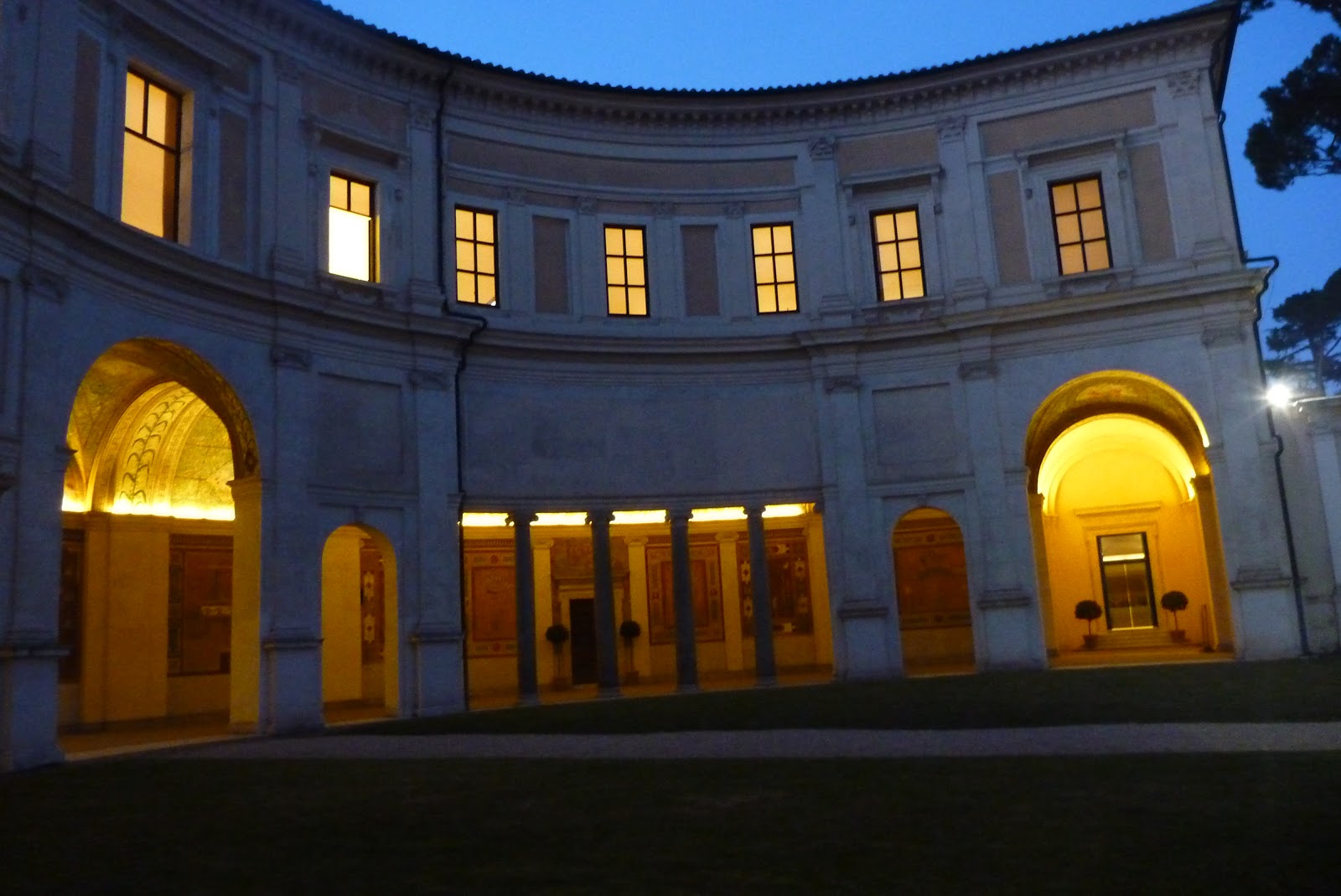 Villa Giulia, Vasari, Ammanati, Vignola, Roma (1550-1555)
