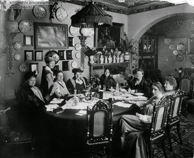 Vintage Photographs of the Life in Germany From the 1910s ~ Vintage ...