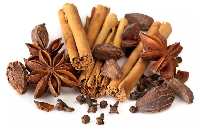 Bunga Cengkih, Rempah Yang Menjadi Buruan |MyRokan