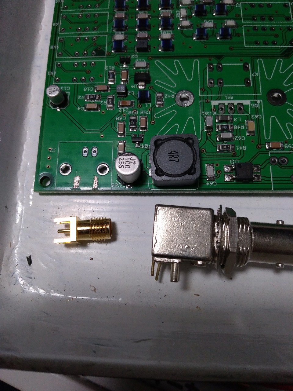 7L4IOU: Multus SDR Proficioの組立