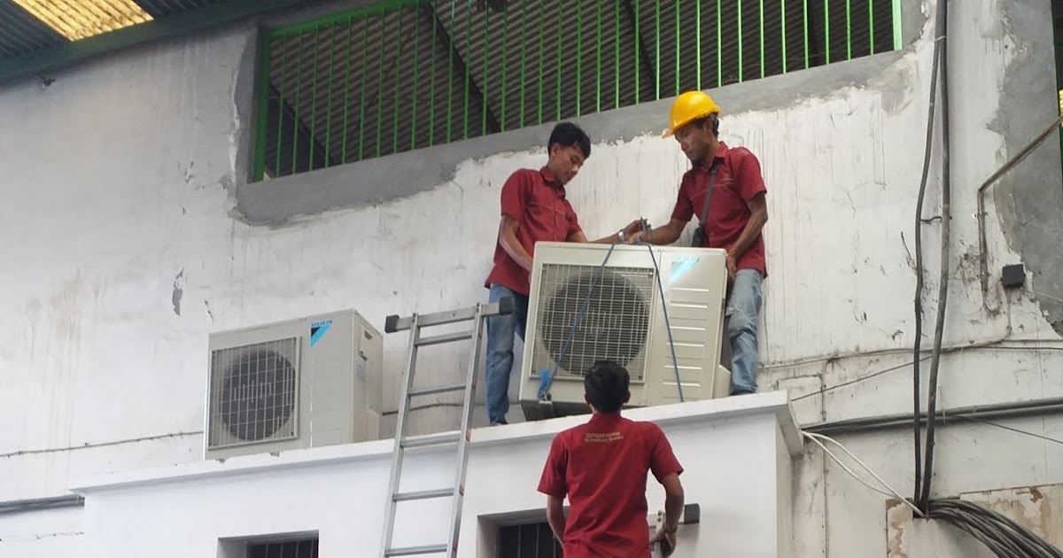 Jasa bongkar pasang AC/memindahkan AC ruangan di kota Malang