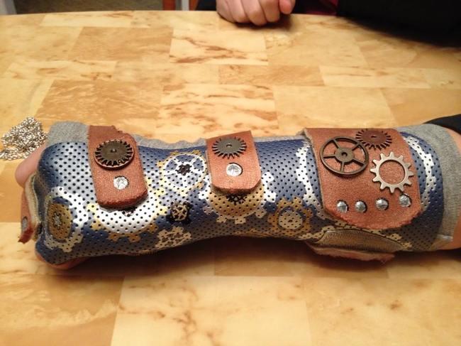 funny things to put on a cast - Creative DIY