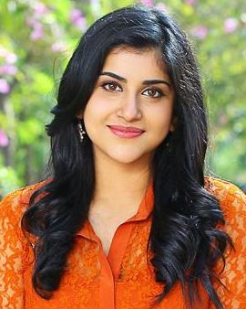 Manisha Raj Family Husband Biography Parents children's Marriage Photos