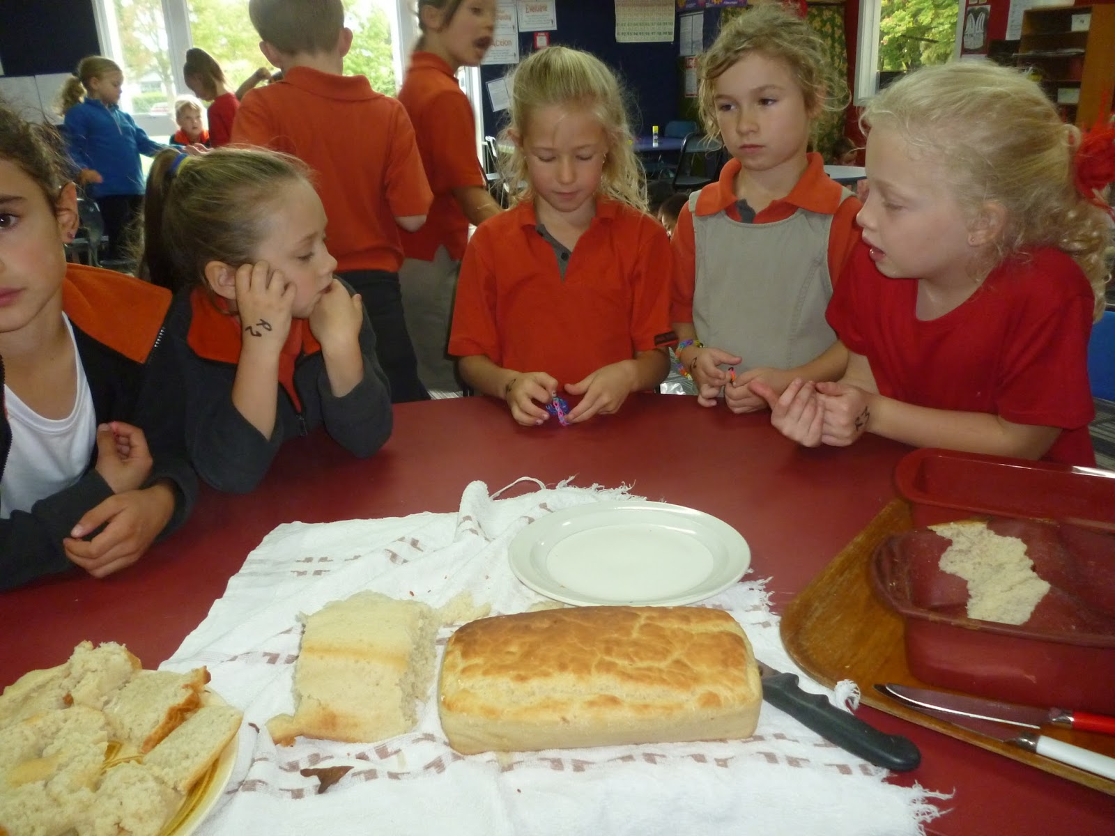 Pikopiko Community Ōpāwa School: The Little Red Hen Bread Making