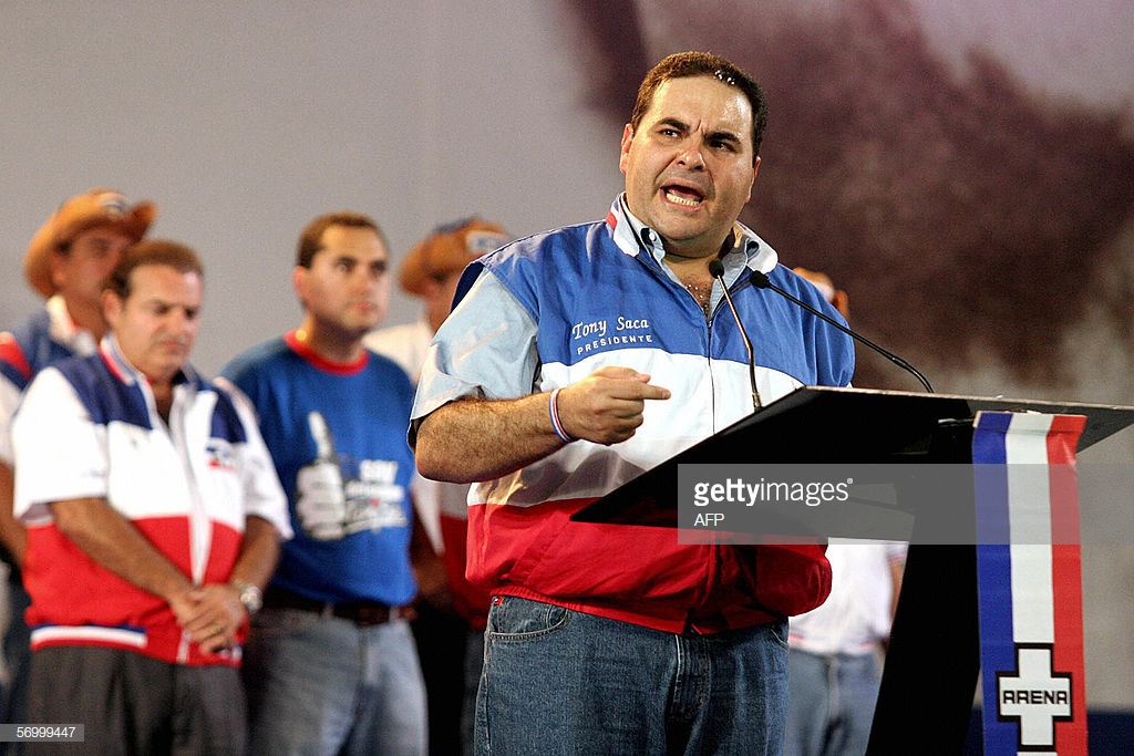 Tony Saca violó el Séptimo Mandamiento:No robarás