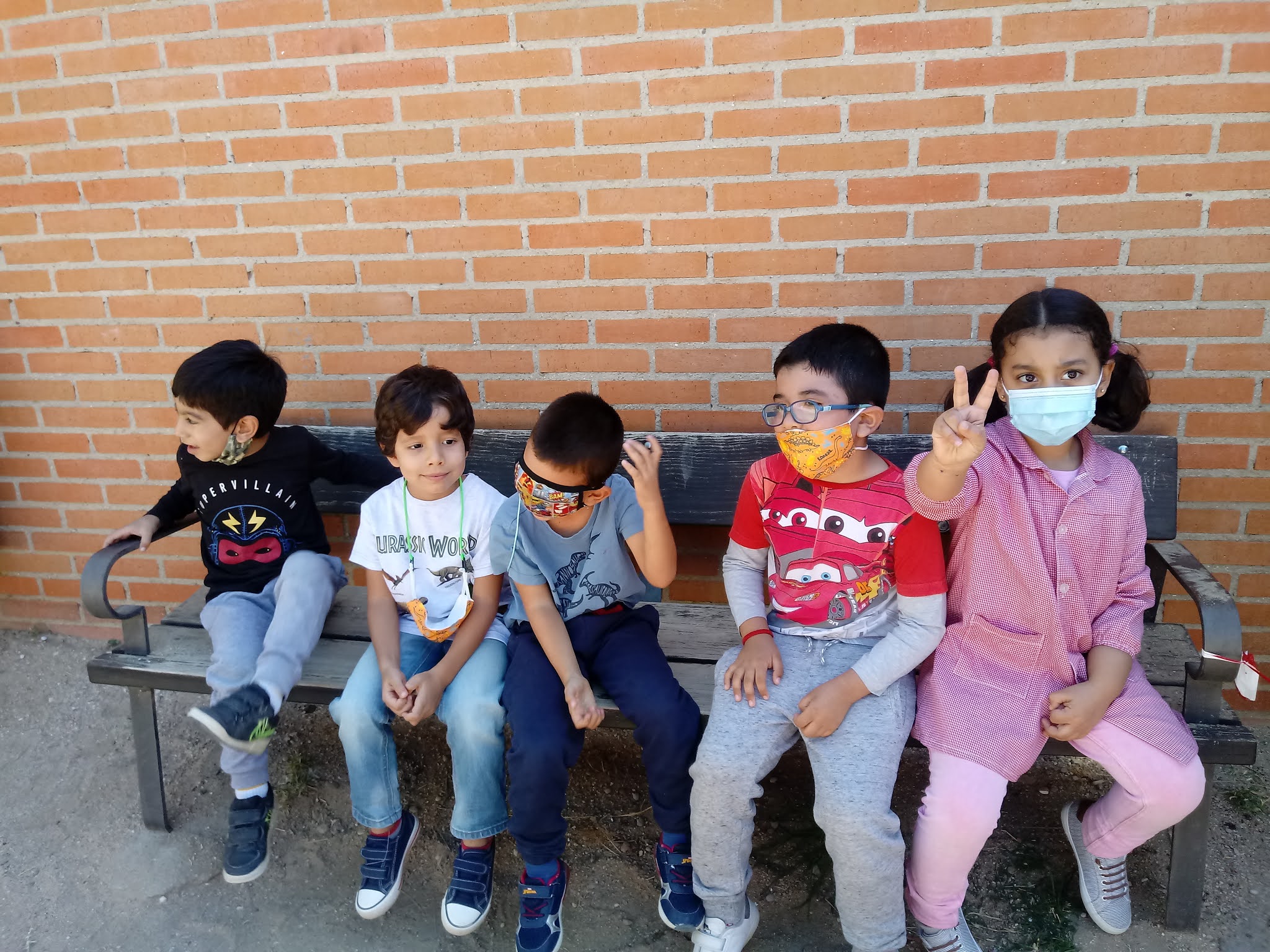 VAMOS AL COLE CON ALEGRIA: 2021