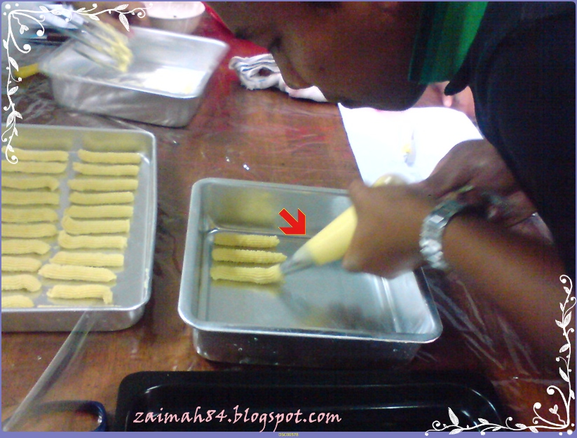 Siti Zaimah @ MiLaH: BISKUT JEJARI COKLAT