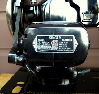 Tight Acres: Singer 216G