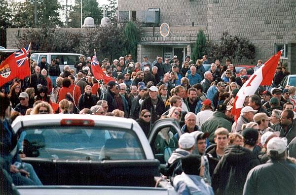 Anti-Racist Canada: The ARC Collective: Fromm Supports Gary McHale. Again.