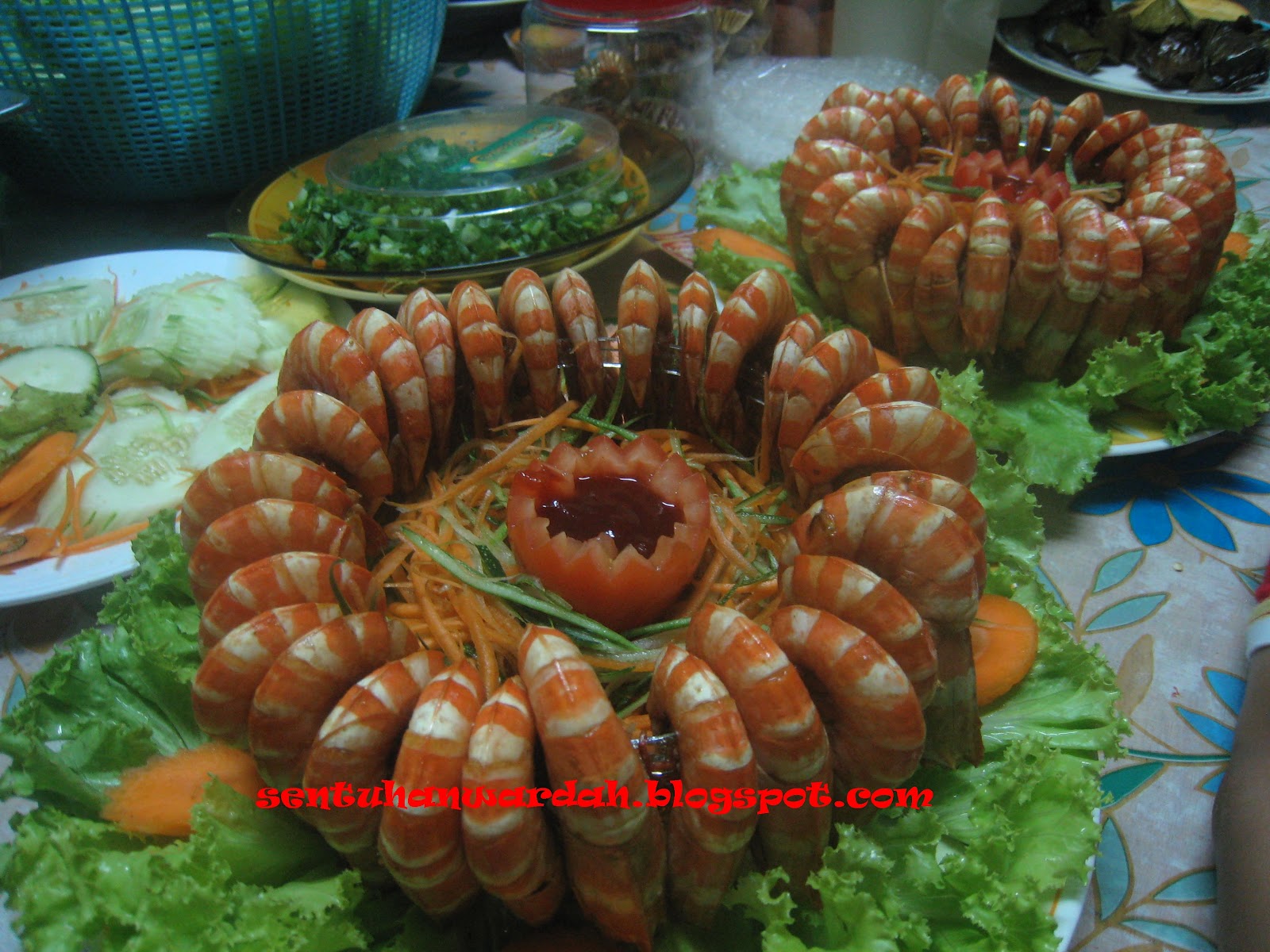 sentuhan wardah: Hidangan meja pengantin