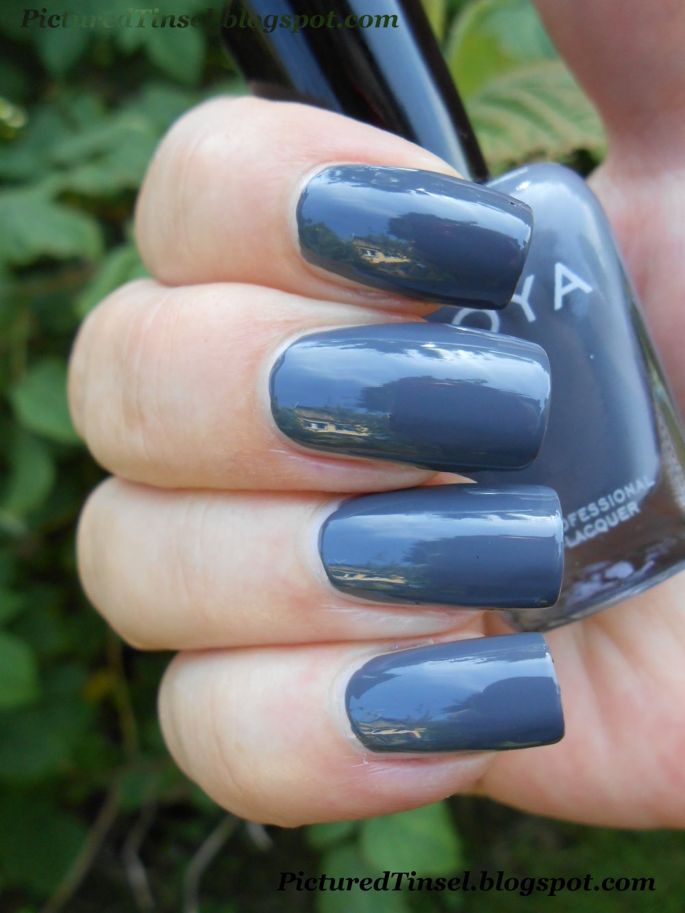 PicturedTinsel: Zoya Kelly