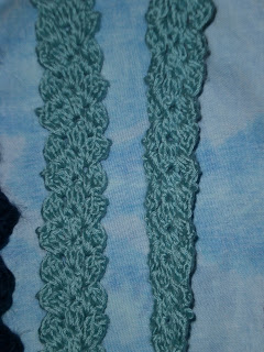 Tangles & Twists: Petals Mini Scarf