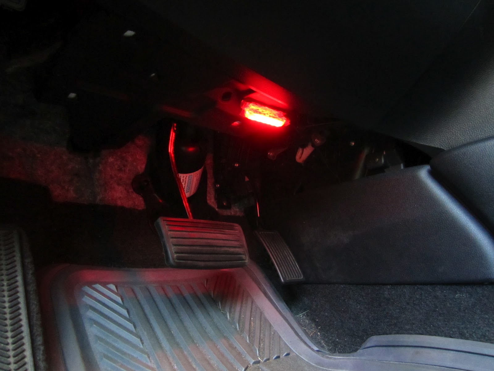Four Bar Design: Car Interior Accent Lights