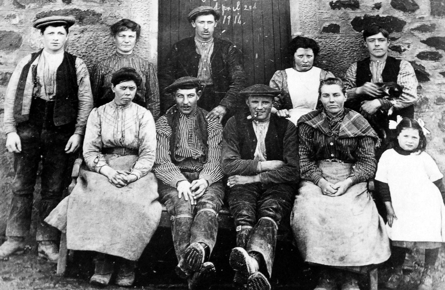 Tour Scotland: Old Photograph Farm Workers Leuchars Fife Scotland