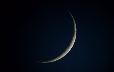 A Picture Each Day: The Thinnest of Crescent Moons