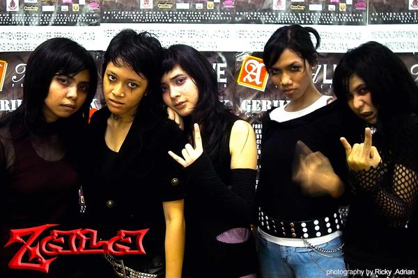 Zona Rock Dan Metal : PRISA RIANZI