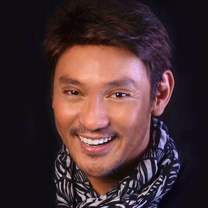 swordshines10: "A HAUNTING EMBRACE OF A DISGUISING HERO LOVING AND ...