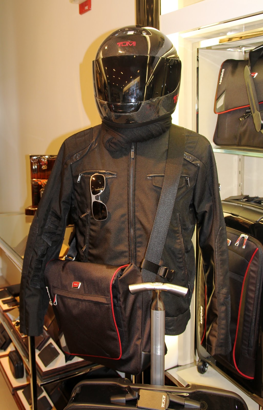 TUMI LUGGAGE, CARRY-ALLS, ACCESSORIES SPRING 2012