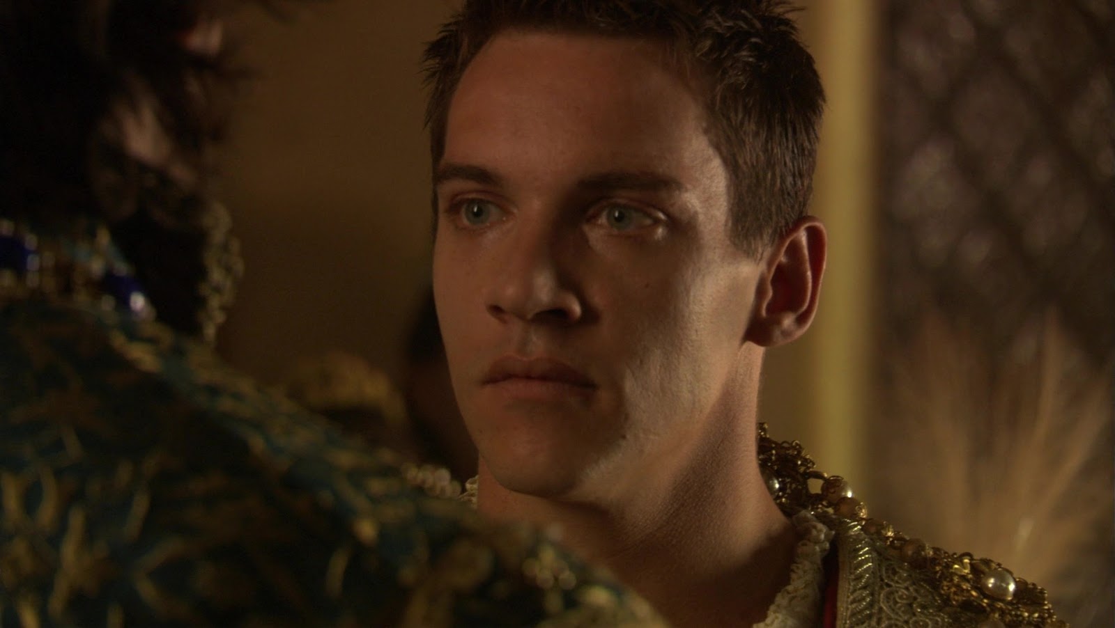 ausCAPS: Emmanuel Leconte and Jonathan Rhys Meyers shirtless in The Tudors 1-02 "Simply Henry"