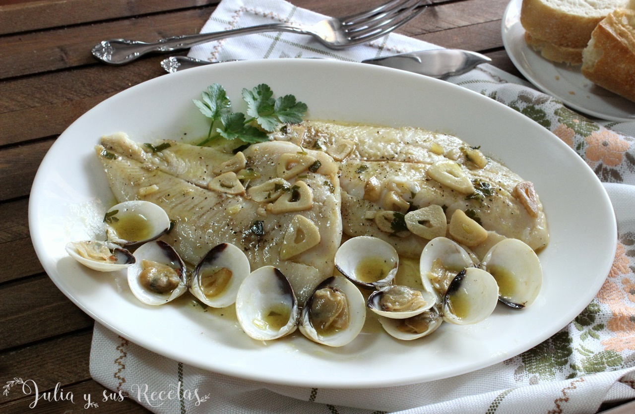 JULIA Y SUS RECETAS: Filetes de merluza al ajillo